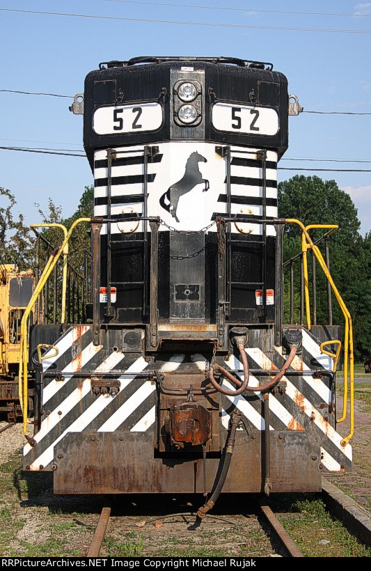 NS 52